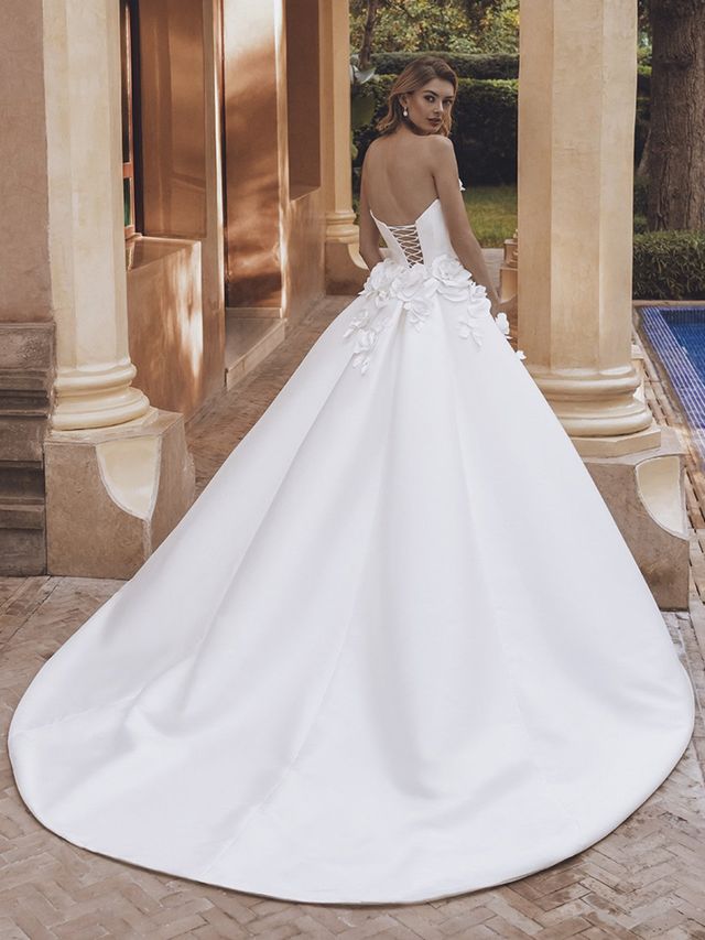 Jouw perfecte trouwjurk! | Enzoani 2025 collectie | ThePerfectWedding.nl