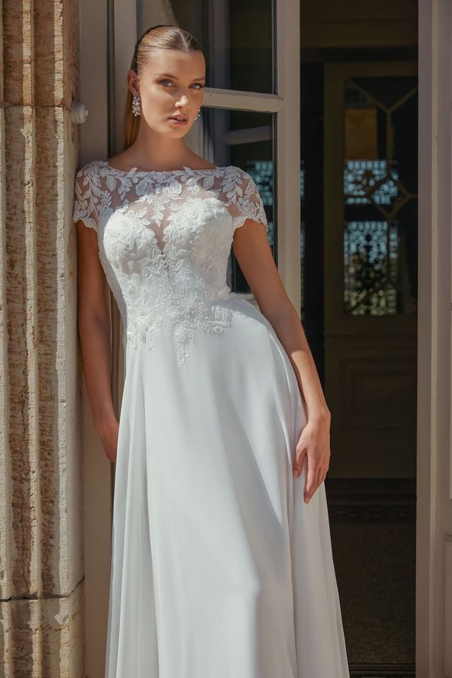 Poesie der Romantik | Brautkleider von Sincerity Bridal ...