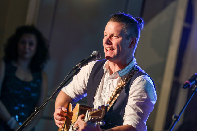 Band/DJ Stain Music in Schiedam | ThePerfectWedding.nl