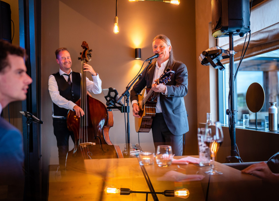 Band/DJ Stain Music in Schiedam | ThePerfectWedding.nl