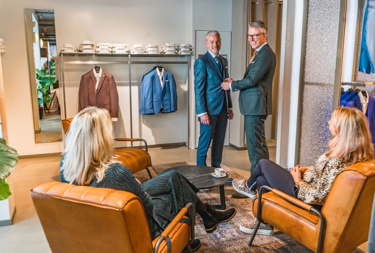 Herenmodezaak Dirk de Wit Mode in Bovenkarspel | ThePerfectWedding.nl