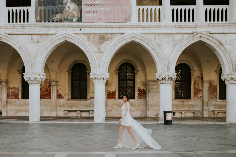 Bruidsmodewinkel Laura van Rooij Bruidscouture in Eindhoven ...